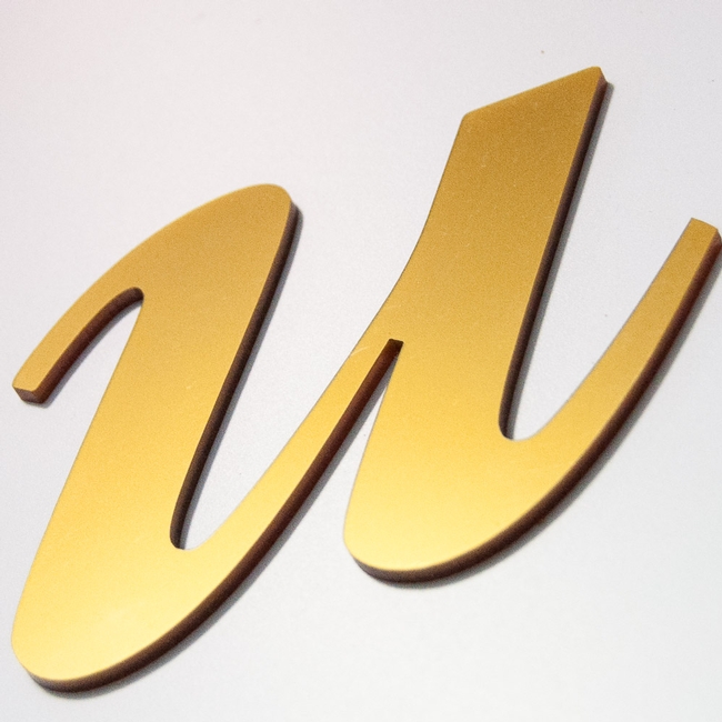 Acrylic Raised Letters | Pat Dennehy Signs | Raised Lettering Signs