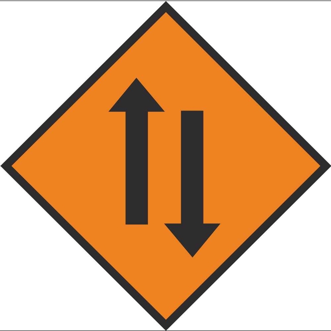 WK 031 Two Way Traffic | Roadworks Safety Signs Ireland | PD Signs